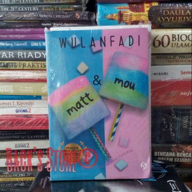 Jual Buku Novel Matt & Mou By Wulanfadi | Shopee Indonesia
