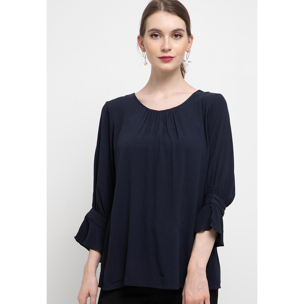 Jual White Mode Inez Blouses | Shopee Indonesia