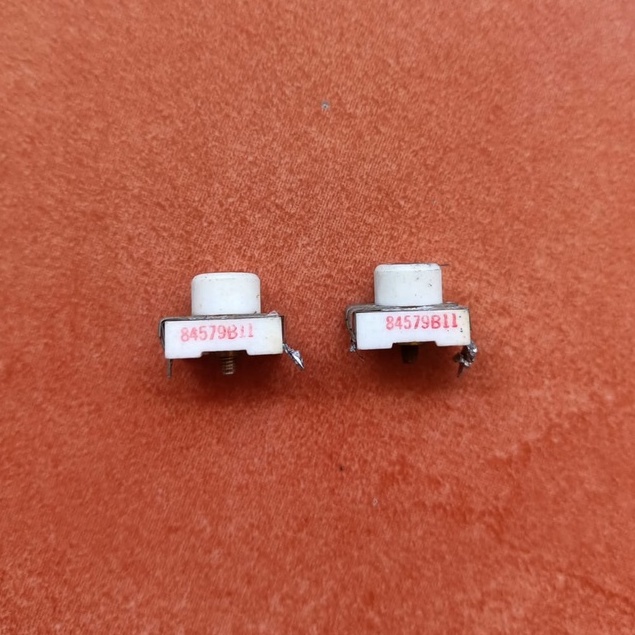 Jual Trimer keramik atau variable capacitor keramik 50pf dan 30pf ...