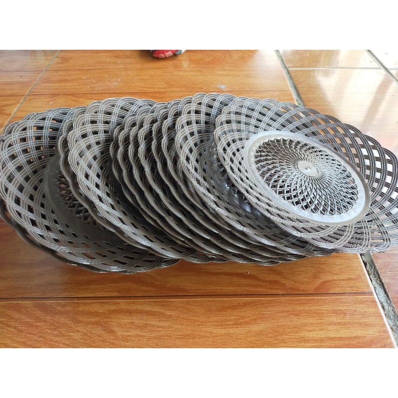 Jual TERMURAH!!!PIRING PLASTIK ROTAN 12PCS/Piring plastik/wadah saji/piring plastik/piring rotan ...