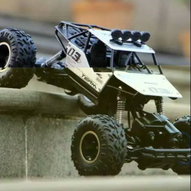 Jual Mobil off road 4x4 | Shopee Indonesia