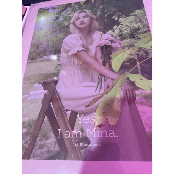 Jual Yes i am Mina photobook | Shopee Indonesia
