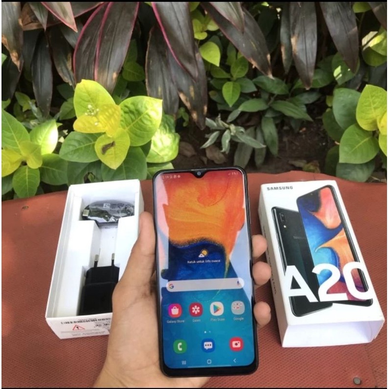 Jual SAMSUNG GALAXY A20 RESMI SEIN Ram 3 / 32GB DUAL SIM | Shopee Indonesia