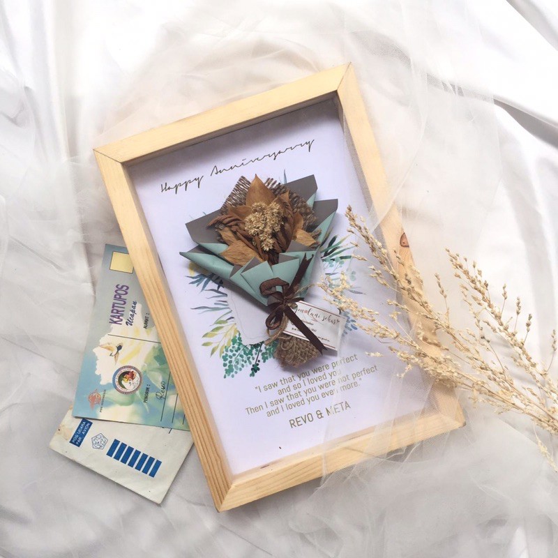 Jual frame bouquet custom | Shopee Indonesia