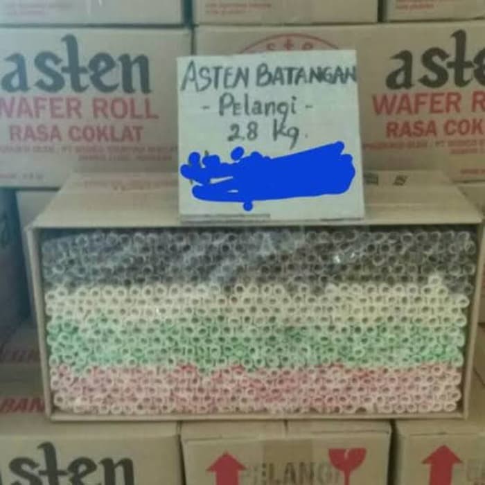 Jual Asten Wafer Roll Aneka Rasa 2,8kg - Astor Coklat Cemilan Lebaran ...