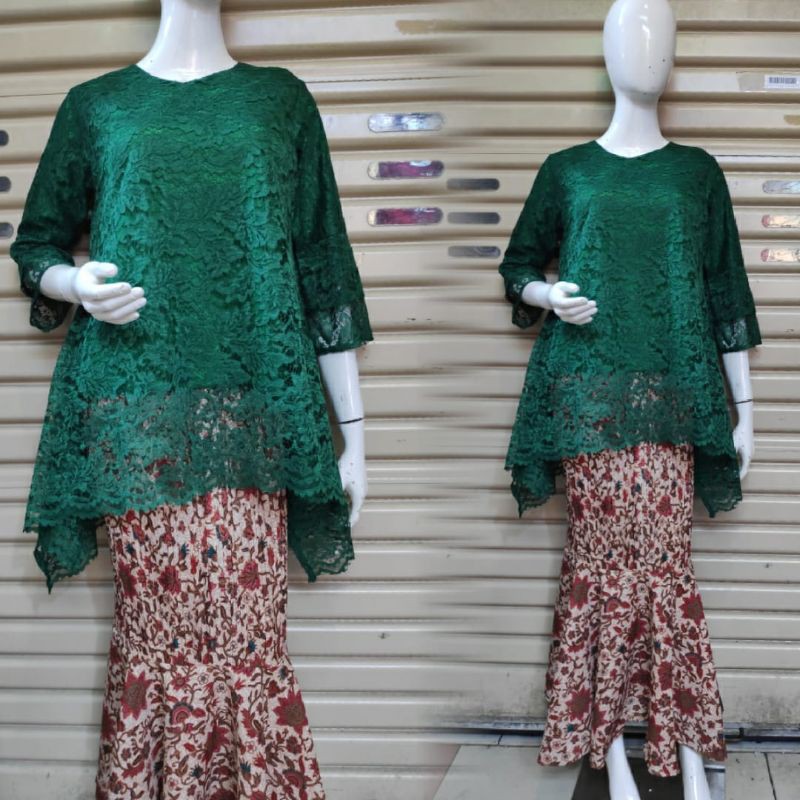 Jual Kebaya Brokat Model Rinjani Bawahan Rok Plisket Atau Rok Model ...