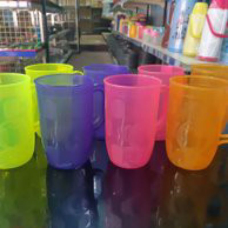 Jual CANGKIR PELASTIK/BESAR WARNA WARNI GELAS BIR BENING TINGGI 12 CM ...