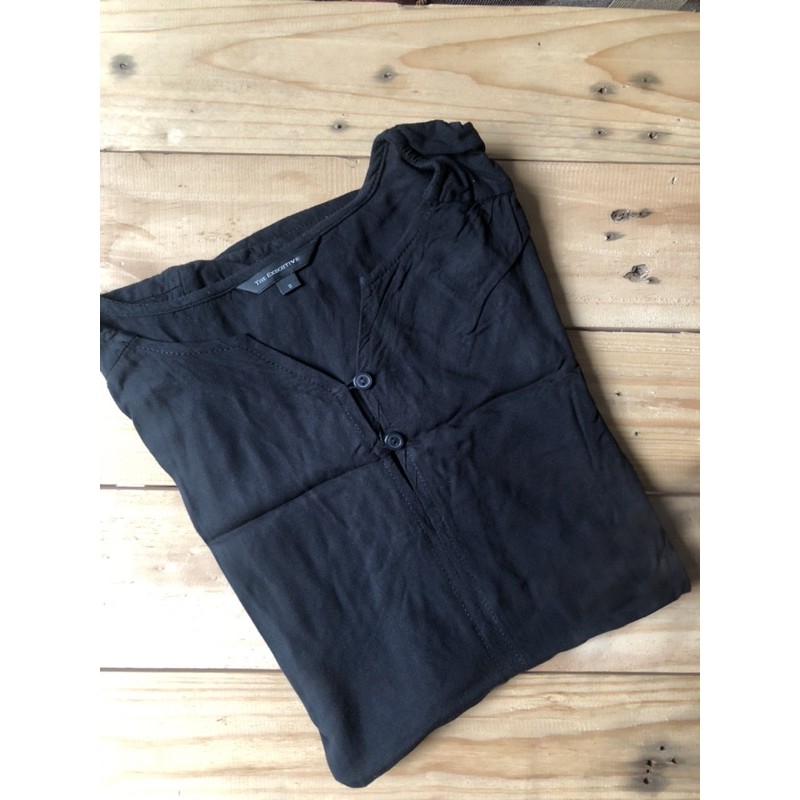 Jual Blouse The Executive Hitam Prelove (PL) | Shopee Indonesia