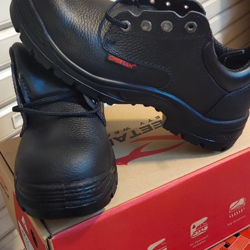 Jual Sepatu Cheetah Safety 3002H Original Safety Shoes Revolution ...