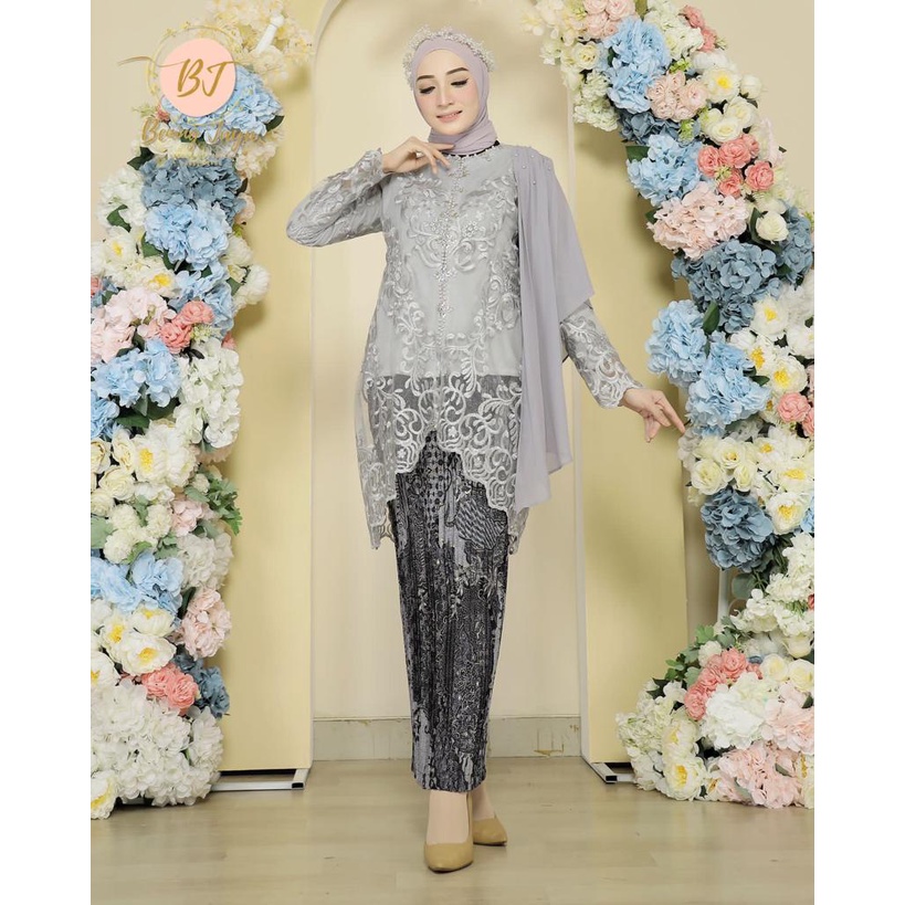 Jual Set Kebaya| Set Kebaya Tile| Set Kebaya Wisuda| Set Kebaya Terbaru ...