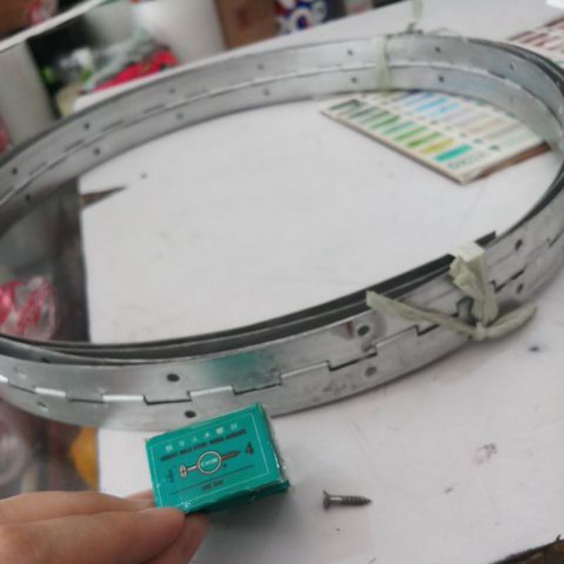 Jual Engsel meteran 3.5 meter engsel panjang. engsel piano. engsel ...