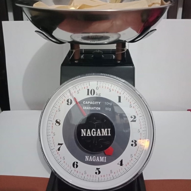 Jual Timbangan duduk jarum nagami 10kg | Shopee Indonesia
