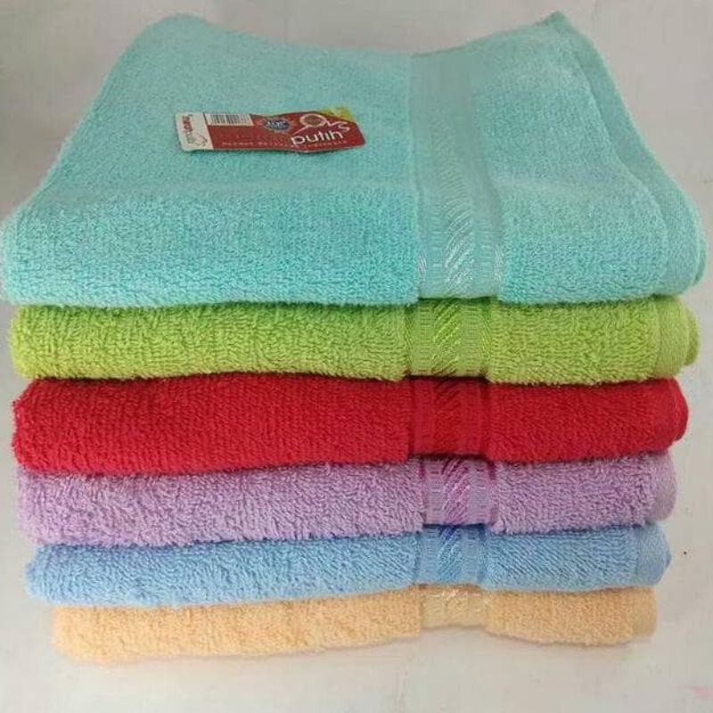 Jual Handuk merah putih salon 40x80 | Shopee Indonesia