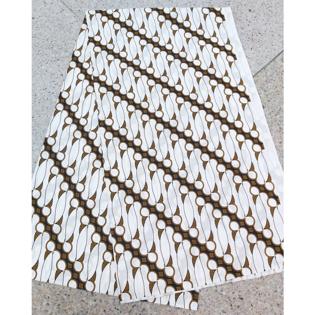 Jual Kain Jarik Batik SOLO motif parang barong kecil warna dasar putih ...