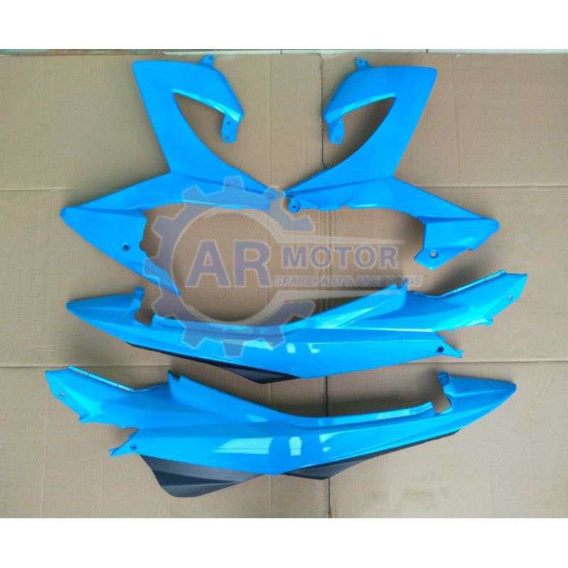 Jual Cover Body Belakang Dan Sayap Depan Fu Facelift 2014 Biru Muda ...