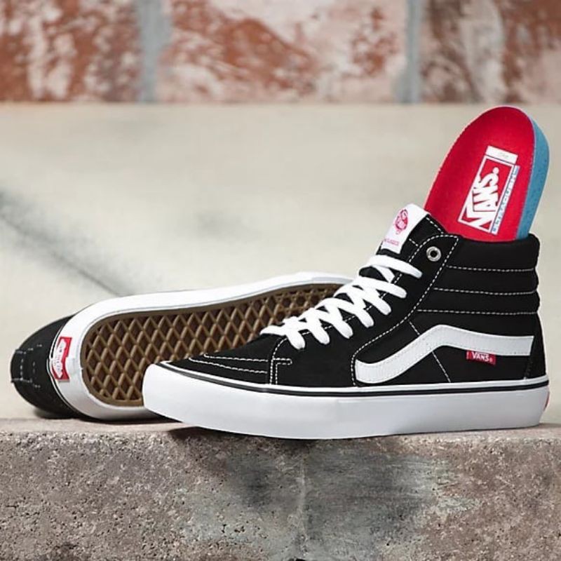 Jual VANS SK8 HI PRO BLACK WHITE ORIGINAL | Shopee Indonesia