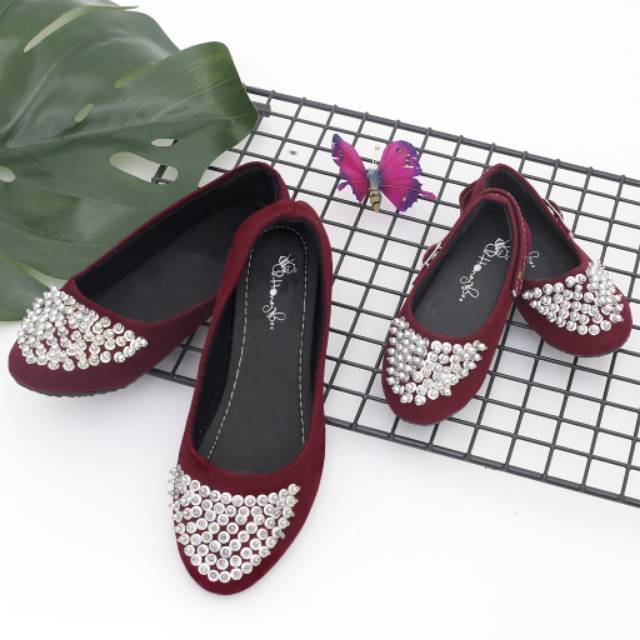 Jual Sepatu anak/Flatshoes couple Ibu Dan anak Payet varian marun dan ...