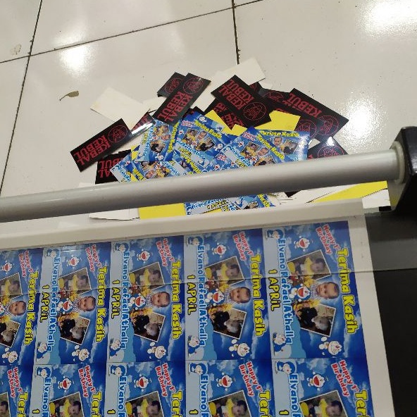 Jual Cetak Stiker Bontac Chromo A3(32 cm x48 cm) | Shopee Indonesia