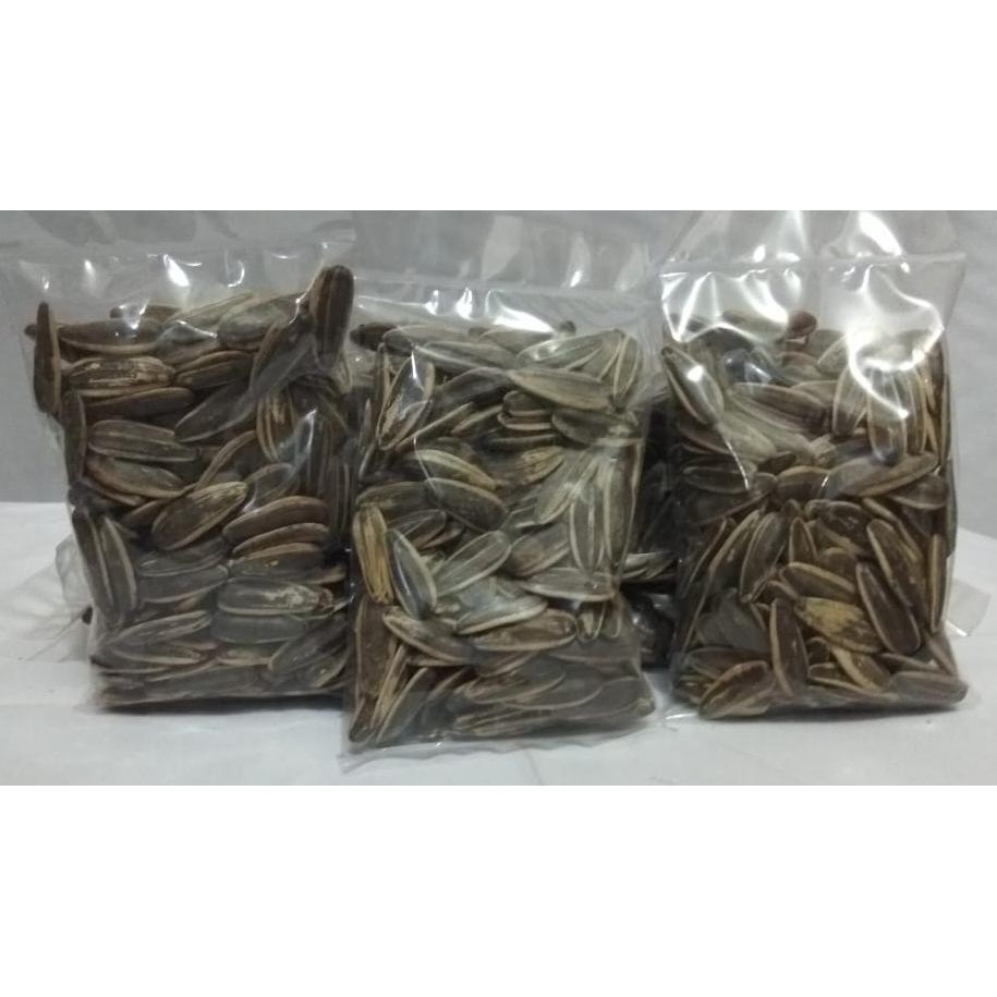 Jual Vania Snack Kuaci Rebo Refill 40 gram/kuaci original/oleh oleh ...