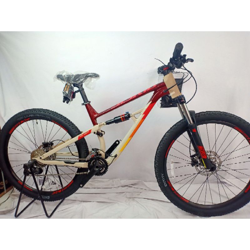 Jual SEPEDA MTB POLYGON SISKIU D5 | Shopee Indonesia
