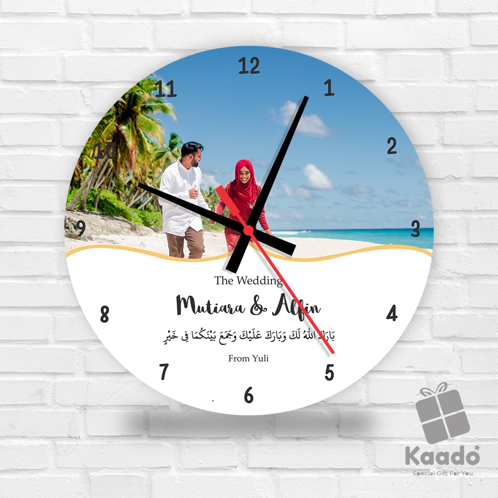 Jual KADO JAM DINDING UNIK CUSTOM | WISUDA | WEDDING | Shopee Indonesia