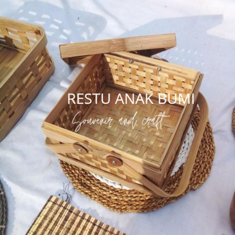 Jual ( R25 ) rantang bambu UK 20x20cm, box bambu, keranjang bambu ...