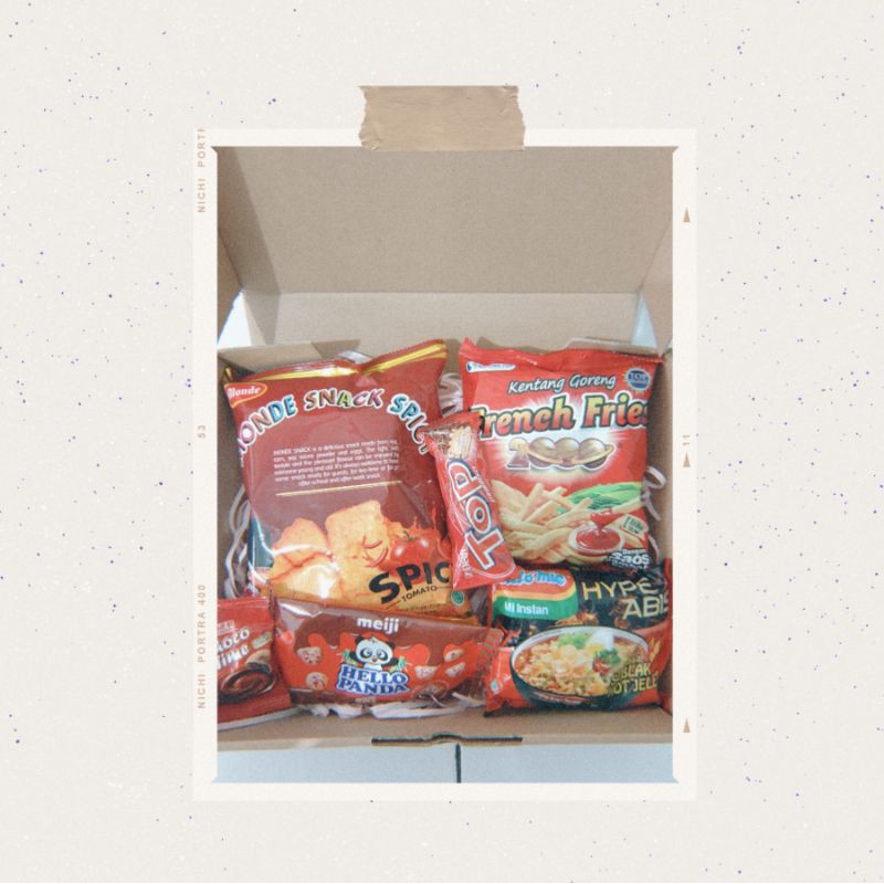 Jual Snackbox warna merah / paket red snack box untuk kado wisuda ...
