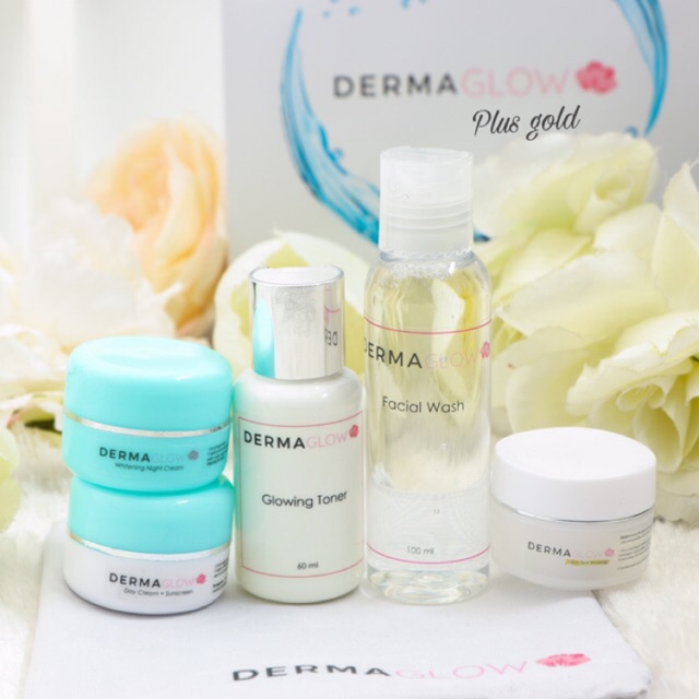 Jual Dermaglow Plus with moisturizer | Shopee Indonesia