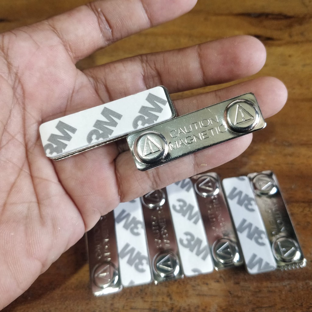 Jual 3pcs Magnet Nama Dada Papan Nama Name Tag Caution Praktis Ada ...