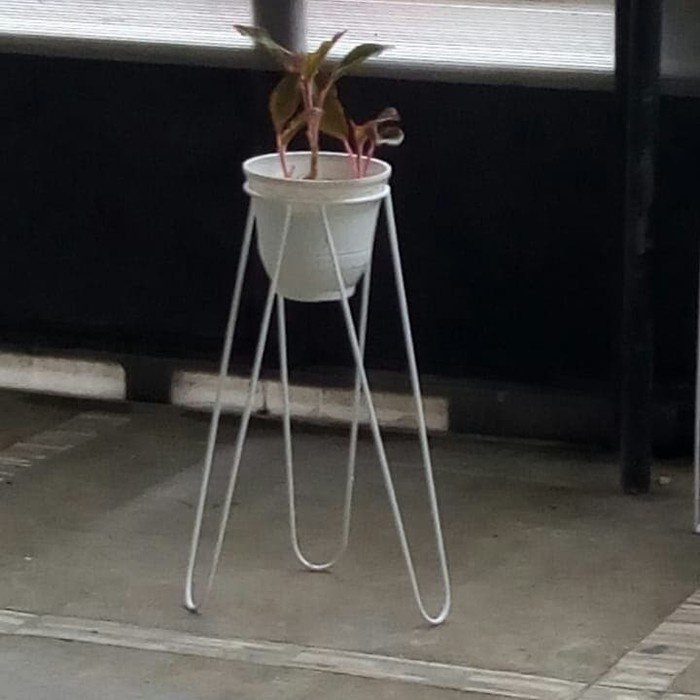 Jual standing pot murah / rak pot minimalis tunggal mini tinggi 50cm ...