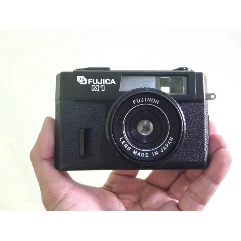 Jual KAMERA ANALOG JADUL FUJICA M1 BLACK ORIGINAL | Shopee Indonesia
