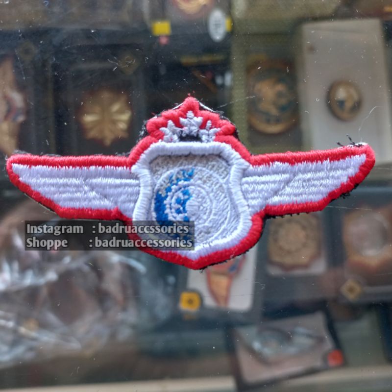 Jual ATRIBUT PDL POLRI / WING PIN BET BORDIR TIMBUL LANTAS TERBARU ...