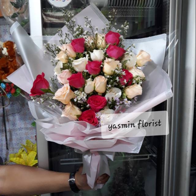 Jual Hand buket malang/bunga tangan malang/fresh flower/ bunga segar ...