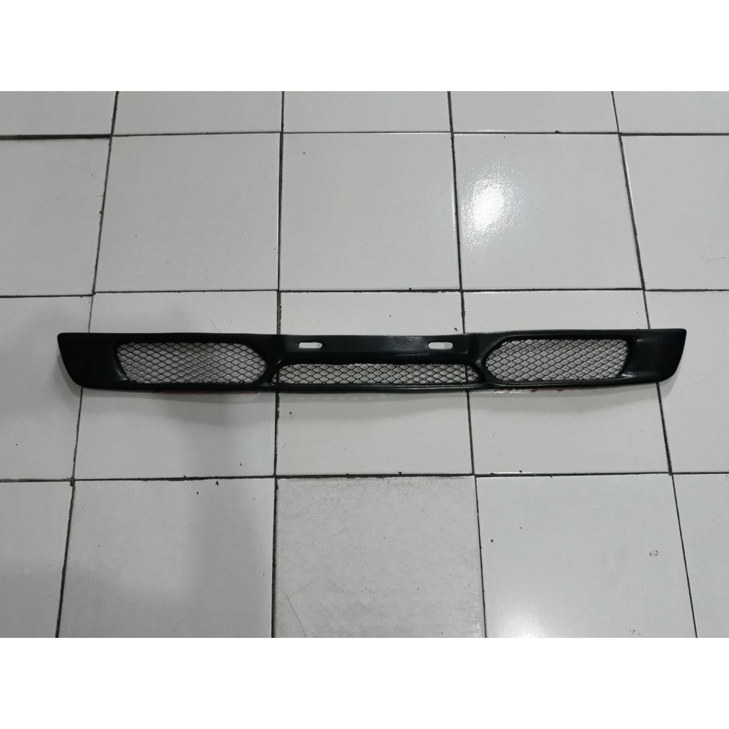 Jual GRILL RADIATOR INNOVA LAMA | Shopee Indonesia