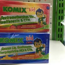 Jual Komix Kid Obat Batuk Anak OBH madu | strwberry 5 ml isi 10 sachet ...