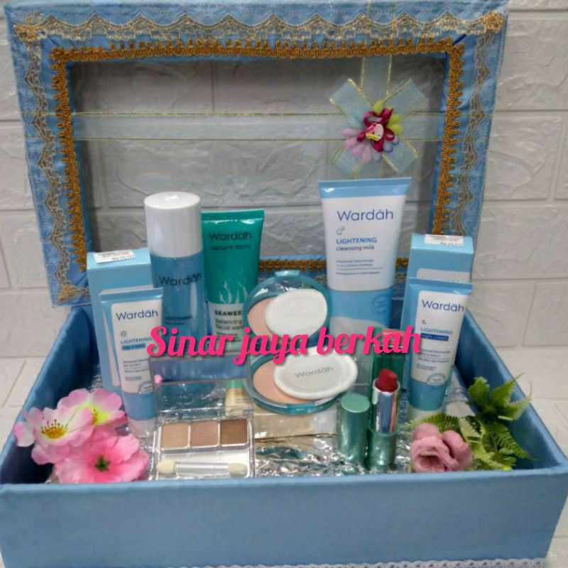 Jual wardah paket seserahan wardah paket kecantikan paket makeup wardah ...