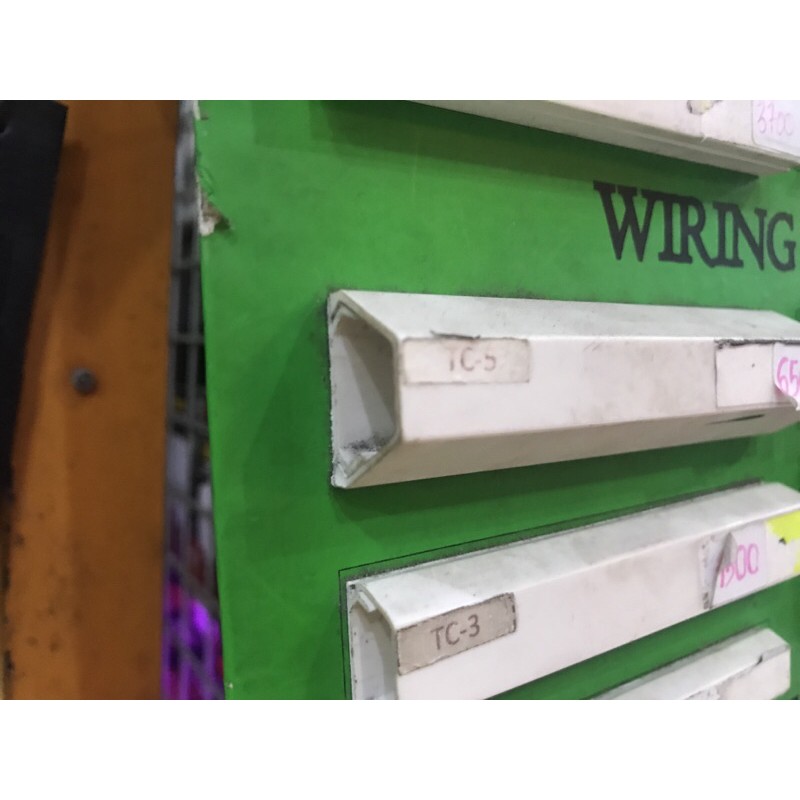 Jual NISO KABEL DUCT 1M / Penutup Kabel Ducting Kabel TC1 TC2 TC3 TC4 TC5 | Shopee Indonesia