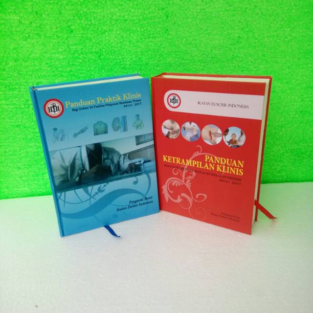 Jual PANDUAN PRAKTIK DAN KETRAMPILAN KLINIS BAGI DOKTER 2017 (hardcaver) dapat 2 buku | Shopee ...