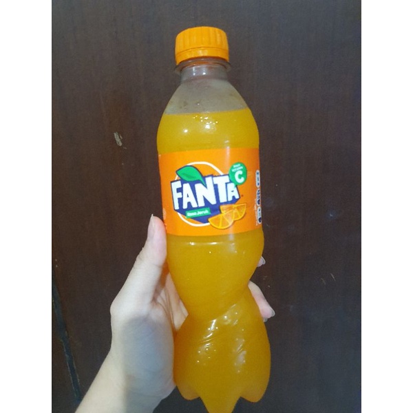 Jual Fanta Orange Jeruk kaya Vitamin C 390ml | Shopee Indonesia