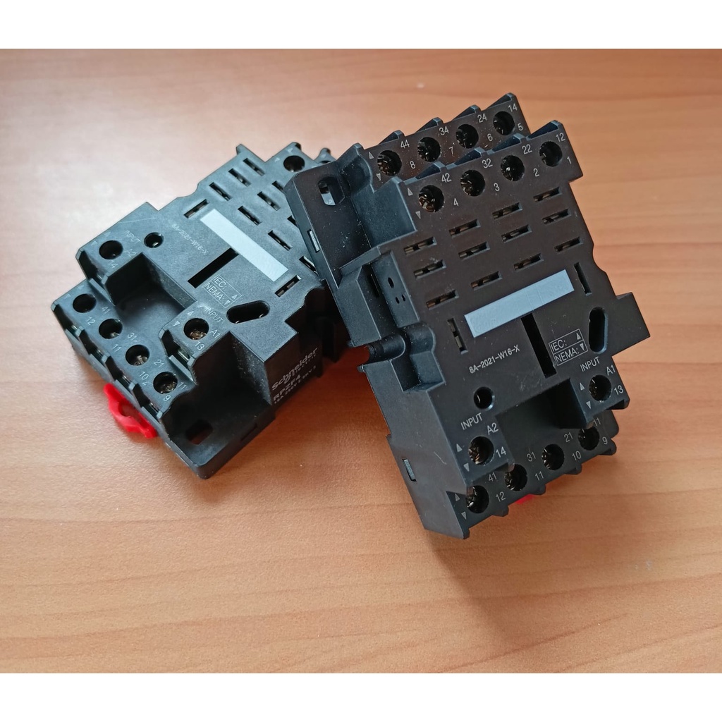 Jual SOKET RELAY RPM4 RPM4 RPZF4 16A 220V SCHNEIDER | Shopee Indonesia