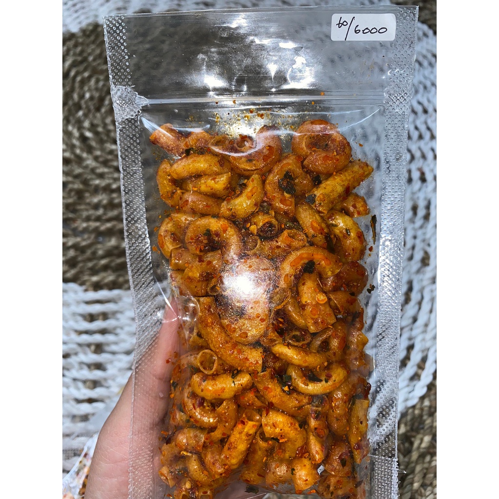 Jual cemilan pedas makaroni pedas sultan | Shopee Indonesia