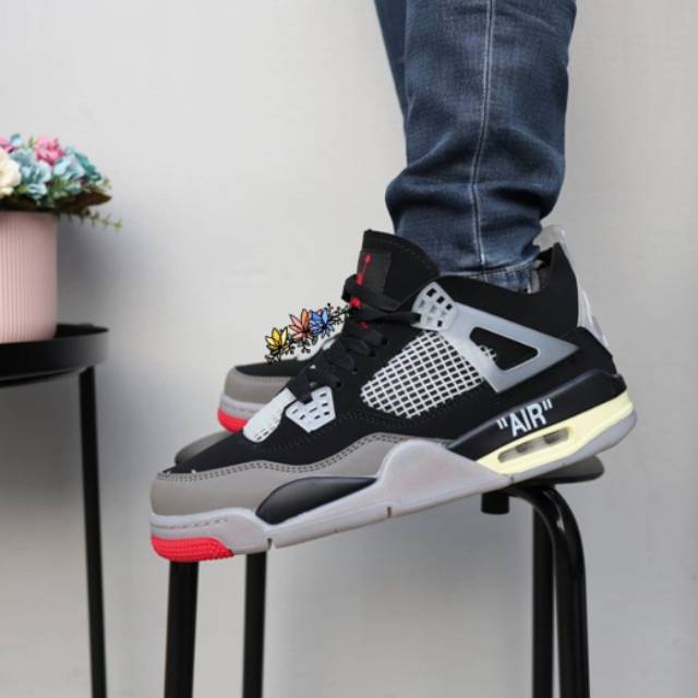 Jual Sepatu Nike Air Jordan 4 Retro x Off-White | Shopee Indonesia