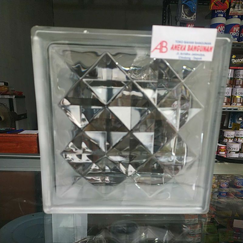 Jual GLASS BLOCK Dinding Merk MULIA - Blok Kaca - Roster Kaca Via Grab ...