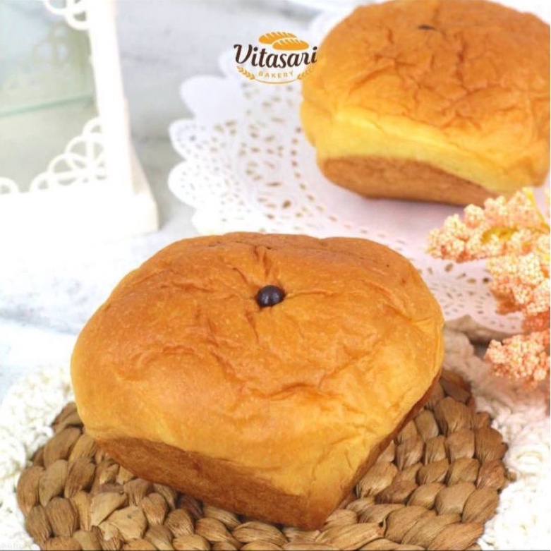 Jual Roti Bluder Vitasari bakery - roti coklat - roti kismis - roti ...