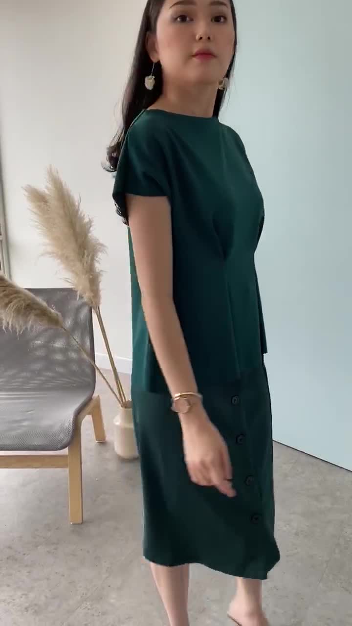 Jual NYLA - Christina Top | Shopee Indonesia