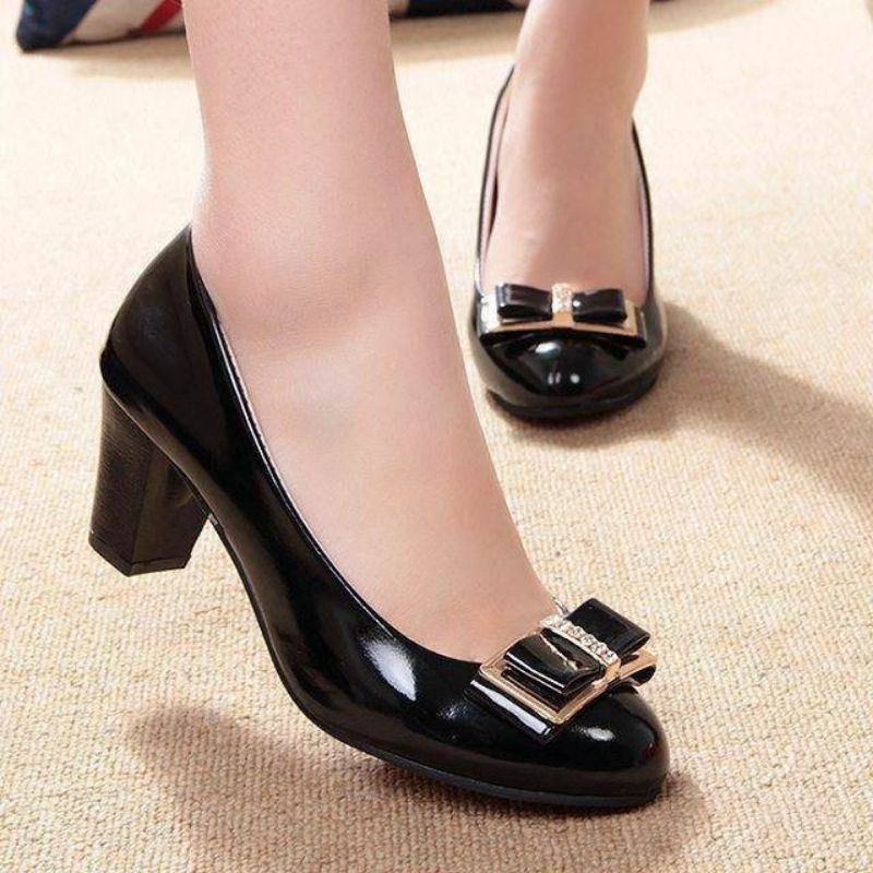 Jual sepatu heals cewek cantik buat kantoran bahan glosi pita mata ...