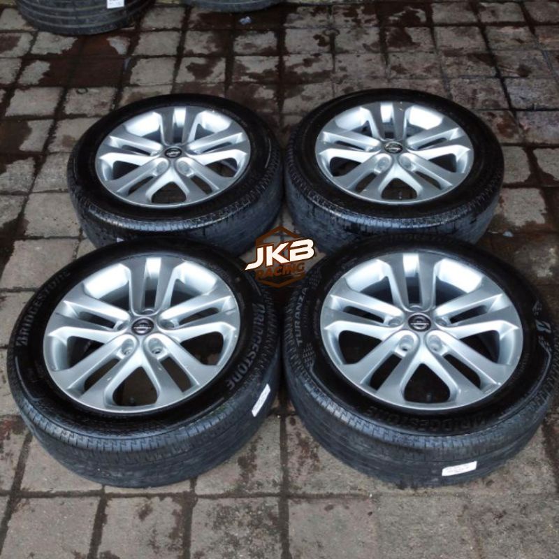 Jual VELG SEKEN ORIGINAL NISSAN JUKE R17 HOLE 5X114 + BAN BRIDGESTONE ...