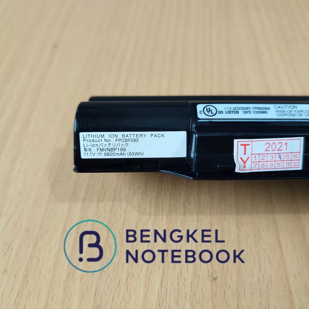 Jual Baterai Fujitsu LifeBook SH560 SH561 SH760 SH761 SH771 SH572 SH760 ...