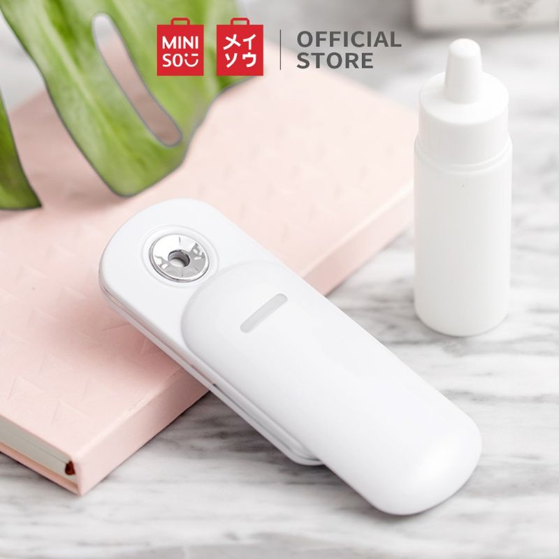 Jual MINISO MINI MOISTURIZING SPRAY FACIAL STEAMER. Nano spray miniso ...