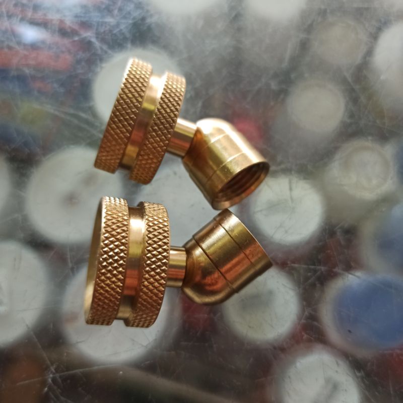 Jual NOZZLE SPRAYER LUBANG 4 BENGKOK HIU / NOSEL SPRAYER / SEPUYER ...